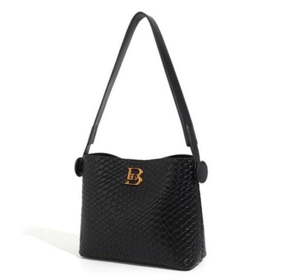 borry rosa | Bags | 2pcs Set Luxury Leather Woven Bucket Hobo Purse And ...